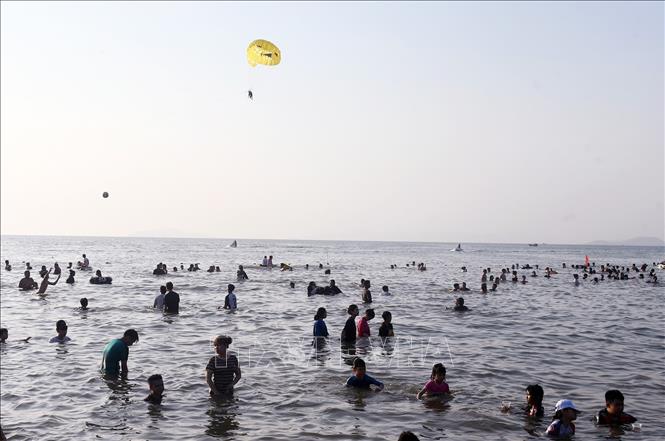 An Giang welcomes over 13.3 million tourists in first 5 months - VNA ...
