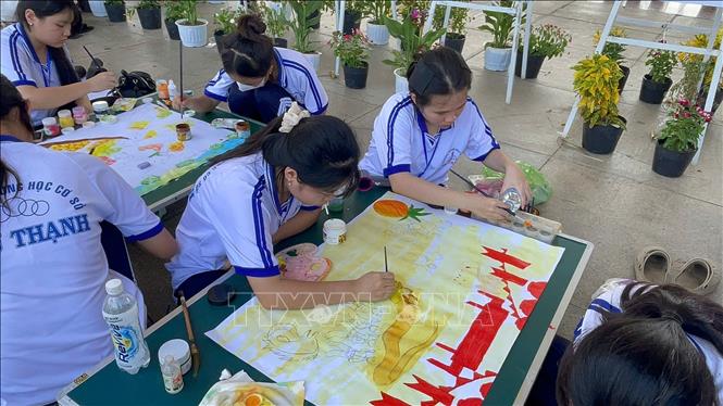 Khai mạc Hội thi Vẽ tranh “Miền Trái ngọt - Màu quê hương” và Kể chuyện ...