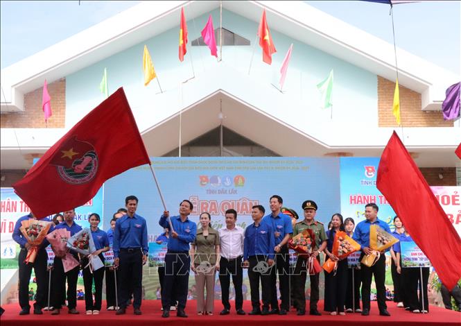 Đắk Lắk ra quân Chiến dịch Thanh niên tình nguyện hè năm 2026 - Ảnh ...