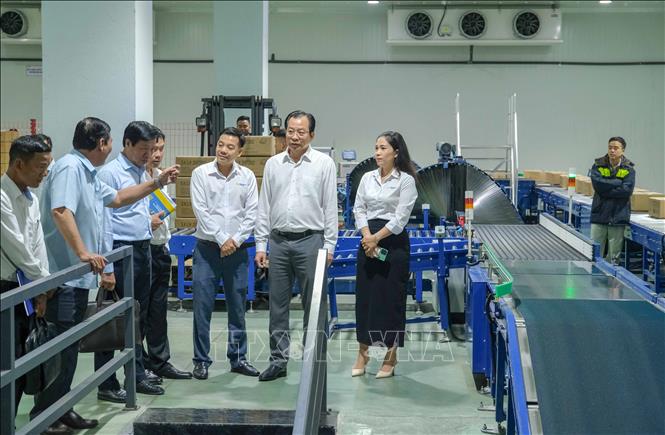 Kiến tạo hệ sinh thái logistics tích hợp cho vùng Đồng bằng sông Cửu ...