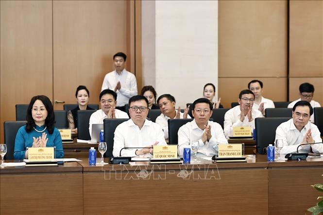 PM, NA Chairman meet with leaders of press agencies - VNA Photos ...