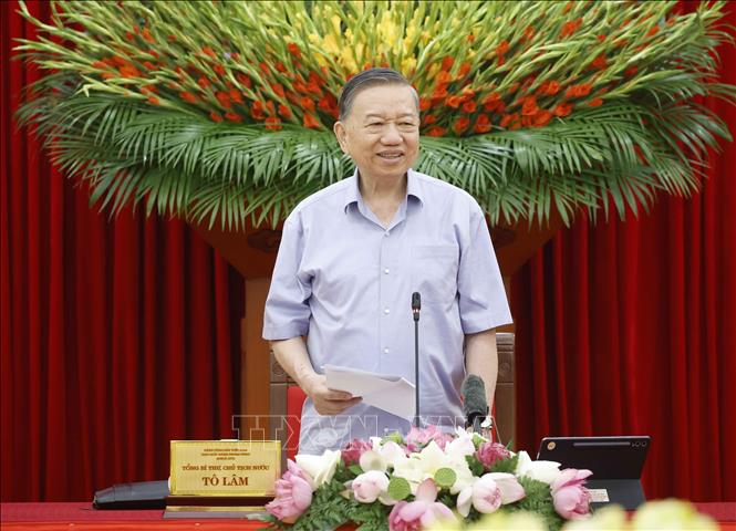 Top leader urges education sector to make fundamental shift in mindset ...