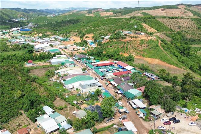 Dak R'mang weekly market preserves the cultural identity of Mong ethnic ...