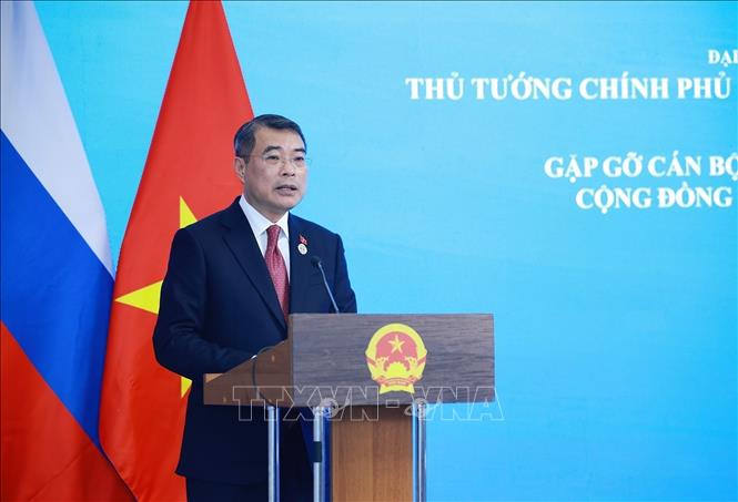 PM meets with Vietnamese community in Russia - VNA Photos - Vietnam ...