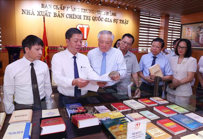 Thông tấn xã Việt Nam (TTXVN)
