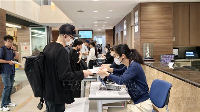 Nearly 1,000 candidates sit Vietnamese language proficiency test in ...