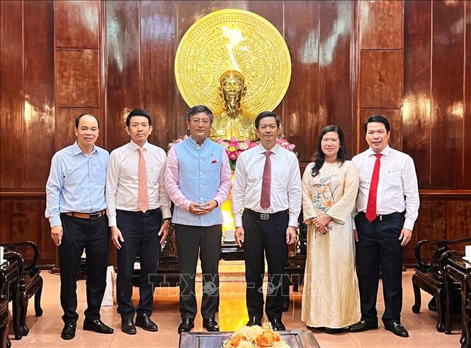 Lãnh đạo thành phố Cần Thơ tiếp đoàn Đại sứ quán Ấn Độ tại Việt Nam ...